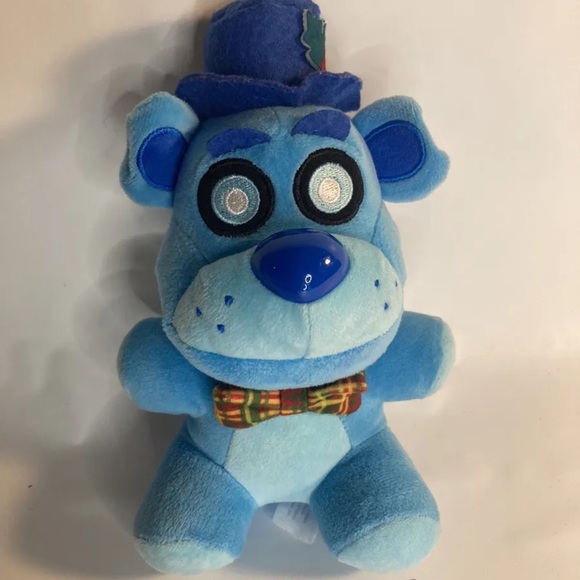 Funko | Toys | Freddy Frostbear Plush Exclusive Five Nights At Freddys ...